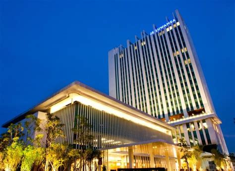 Js Luwansa Hotel And Convention Center By Js Luwansa Hotel And