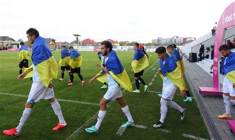 УПЛ затвердила дати і час початку матчів 16 і 17 турів чемпіонату Читайте на Ukr Net