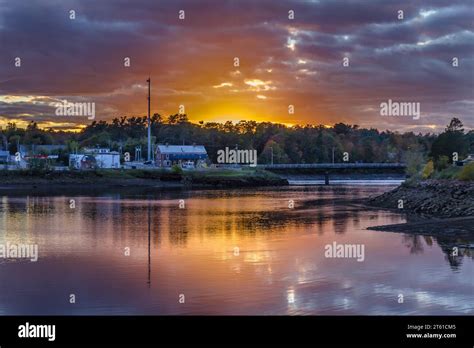 The Us Canada Border Crossing Between Maine And New Brunswick Stock
