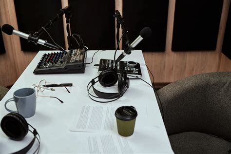 Exploring The Different Types Of Interpreting Equipment Abbn