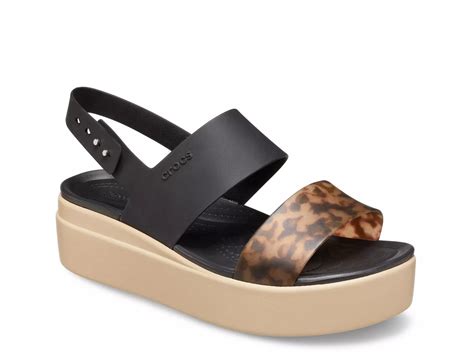 Crocs Brooklyn Low Wedge Sandal Womens Free Shipping Dsw