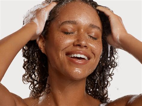 Clarifying Cleansing And Co Washing The 3 C S Curlsfusion