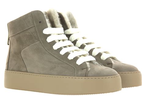 Sneakers for her » The classic for your feet