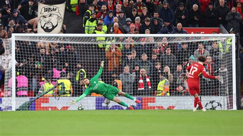 Tizenegyesekkel esett ki a Liverpool a BL ből Rangadó