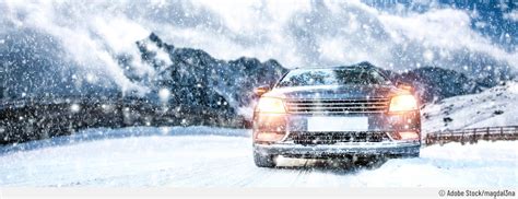 Fahren bei Glatteis Schnee 10 Tipps für eine sichere Fahrt