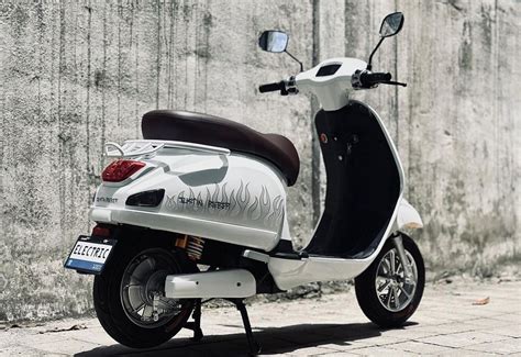 Jangan Sampai Kehabisan Inilah 4 Rekomendasi Motor Listrik Murah