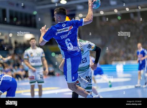 Vfl Gummersbach Vs Frisch Auf G Ppingen Hi Res Stock Photography And Images Alamy