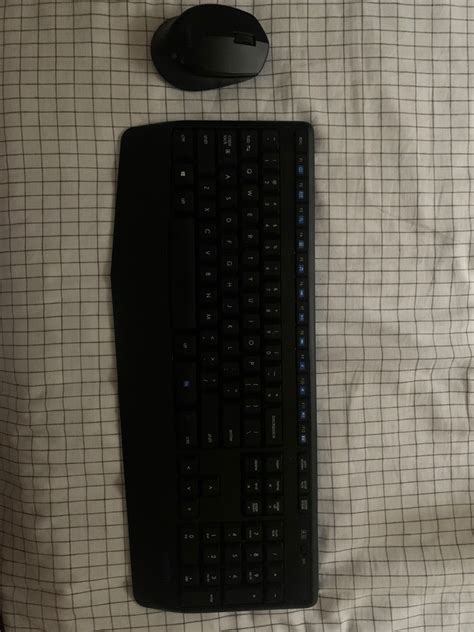 Logitech Keyboard And Mouse Wireless On Carousell