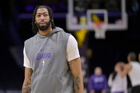 Anthony Davis Breaks Silence On Stunning Lakers Mavericks Trade