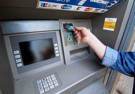 Ricaricare Postepay con Bancomat Si può fare Si ecco come