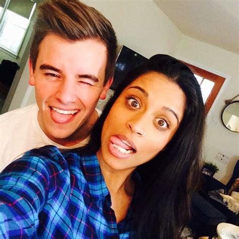 Lilly And Connor Superwoman Connor Franta Lily Singh