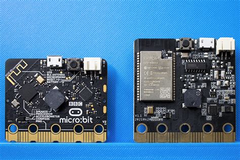 Nextech Mbits Esp32 Microbit S Wifi A Farebným Displejom Na Platforme Esp32