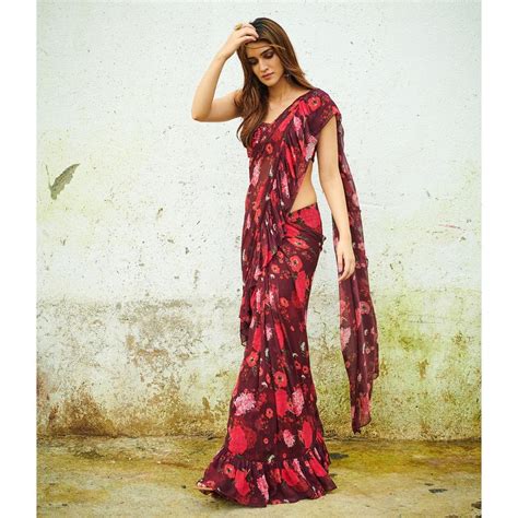 Kriti Sanon Looks Drop Dead Gorgeous In Beautiful Sarees Check Out The