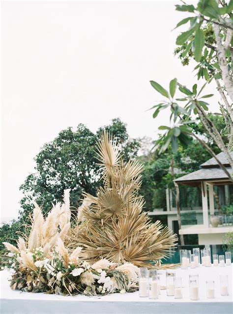 Tropical Elegance Dried Flowers Pampas Grass Wedding