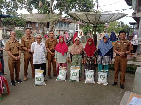 Pekon Turgak Distribusikan Bantuan Beras CPP Tahap Kepada KPM