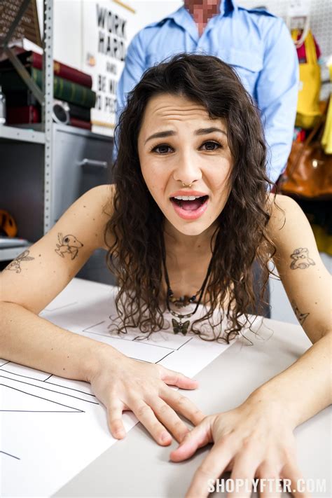 Skinny Liz Jordan With Small Tits Sucking Her Coworkers Hard Dick 12 Photos