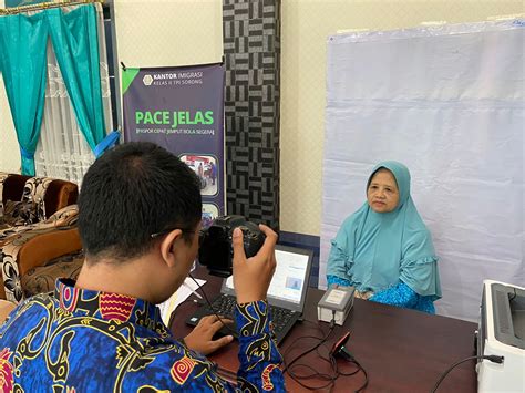 Jumlah Permohonan Paspor Meningkat Kantor Imigrasi Sorong Buka Layanan