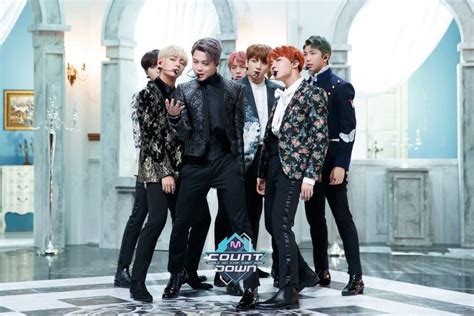與bts防彈少年團共度火熱週末 性感代表作〈血汗淚〉mv 破四億！ Ksd 韓星網 Kpop
