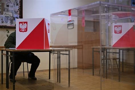 Wybory parlamentarne 2023 Rozpoczęło się głosowanie RMF 24