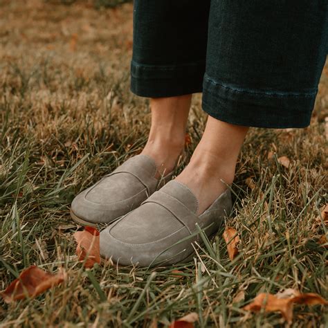 Dalia Leather Loafers By Anya Anyas Shop