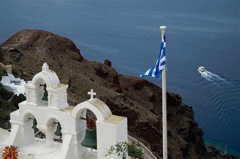 Τρέμει η γη στη Σαντορίνη Μήνυμα του 112 Απαγόρευση πρόσβασης σε τρεις περιοχές