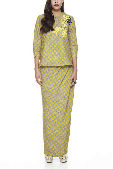 Ml Yellow Pegaga Kurung Kedah With Lace Patch And Beading On Shoulder