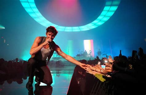 Shawn Mendes Announces 2025 Tour Q92 WDJQ