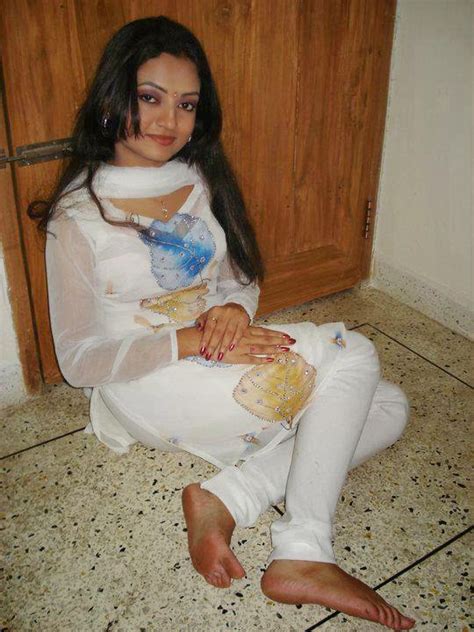 Pakistan Girls Lahore Girls Karachi Girls Islamabad Girls Multan Girls
