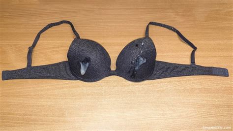 BH und Höschen mit Sperma Deine Tanga Bilder Galerie