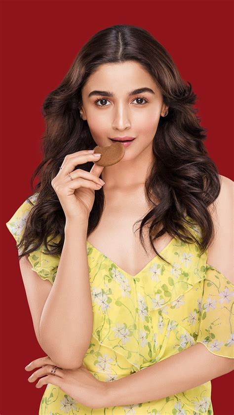 Alia Bhatt Biscuit Celebrity Bollywood Indian Actress Bonito Cute Alia Bhatt Hd Phone