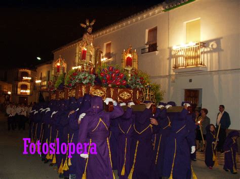 MIERCOLES SANTO LOPERANO Muchos Cambios Se Han Producido En Los Desfiles Procesionales Del