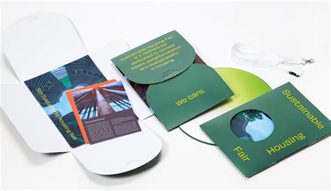 Customisable Closable Folders Pixartprinting