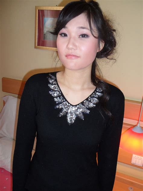 Hit x Hot 国模玉米大尺度人体私拍套图 Page 1 10