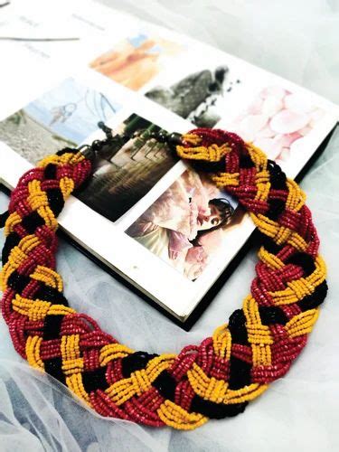 Multicoloured Beaded Necklace मनको का हार Rigo International