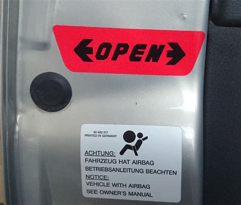 Светоотражатели на двери — Opel Vectra C, 1,9 л, 2006 года | аксессуары ...