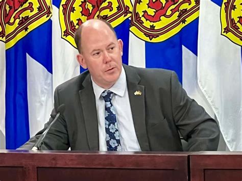 Nova Scotia Announces Program To Pay For Heat Pumps For Low Income