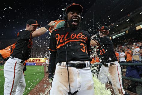Cedric Mullins Hits For Cycle In Orioles Wet And Wild 6 3 Win Updated