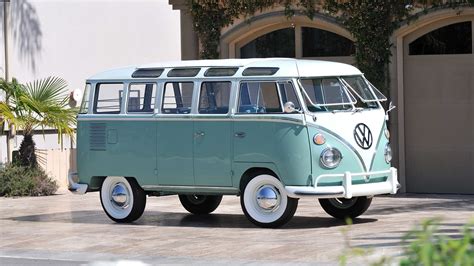 1962 Volkswagen 23 Window Deluxe Bus S178 Monterey 2013