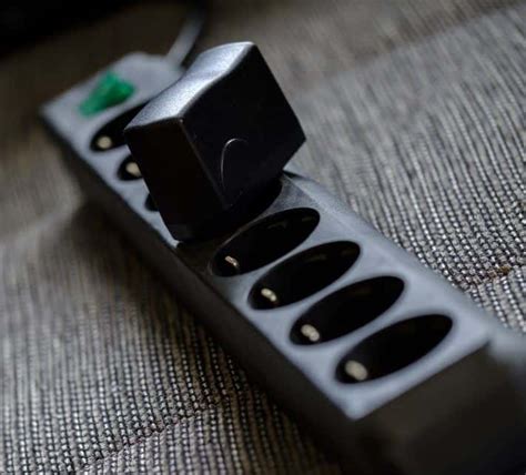 You Should Turn Off Your WiFi Router At Night Learn Why