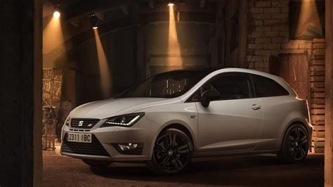 Επίσημο Ανανεωμένο SEAT Ibiza CUPRA 192 PS Drive