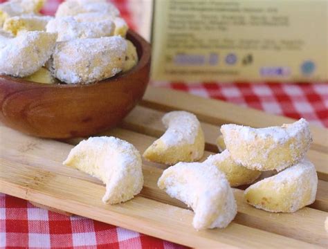 Resep Kue Putri Salju Keju Edam Thegorbalsla