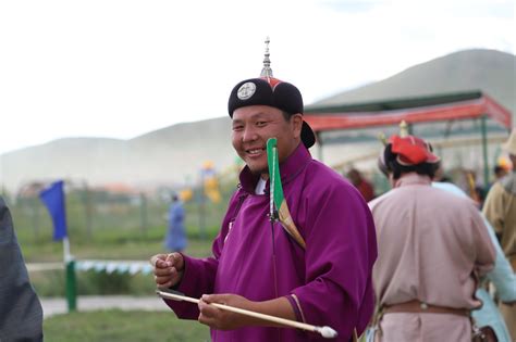 ТӨВ 100 Үндэсний сурын харваанд 300 харваач цэц мэргэнээ сорив