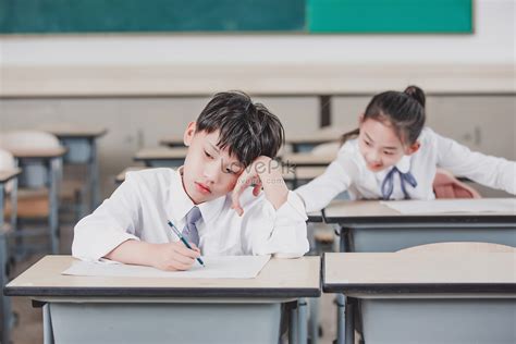 Primary School Classroom Test Picture And Hd Photos Free Download On