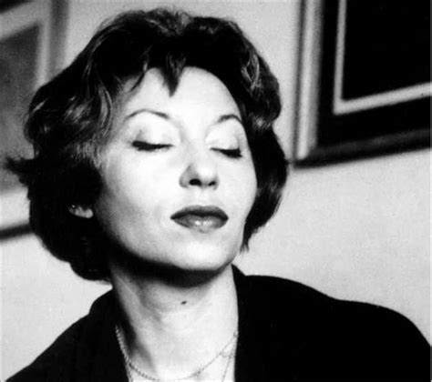 Literatura Amor Clarice Lispector