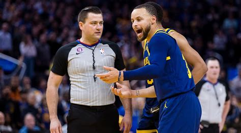 Watch Steph Curry Gets Ejected After Poole Misses Shot Wkky Country