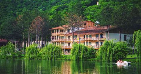 Lopota Lake Resort And Spa Kakheti Gruzie And 10