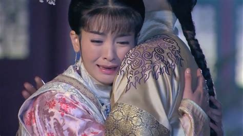速看EP6 1 美璃公主心情烦闷 看见霸道王爷直接大哭撒娇 王爷温柔的抱着她安慰倾城绝恋 Desperate Love 新还珠格格 李晟