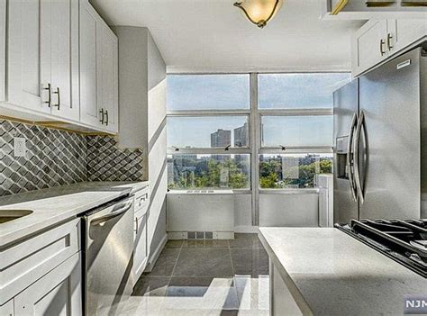 6050 Kennedy Blvd E Apt 6g West New York Nj 07093 Mls 24008924