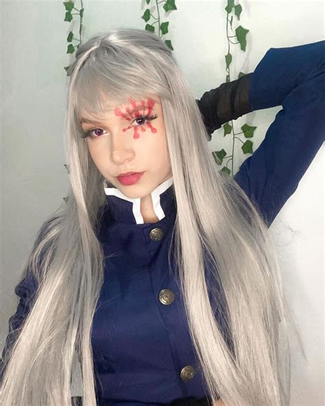 Brasileira Yunveetwo Fez Um Lindo Cosplay Do Tengen De Demon Slayer