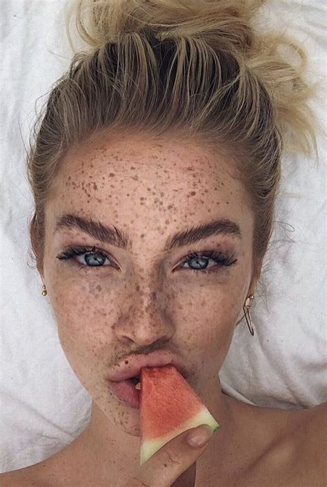 Good Looking Mesmerizing Face Pic